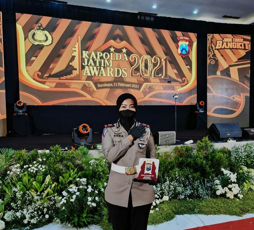 Gema Media | KAPOLDA JATIM AWARD 2021, ADIKA PERINGKAT 2 DIRAIH KASAT LANTAS POLRESTA MOJOKERTO