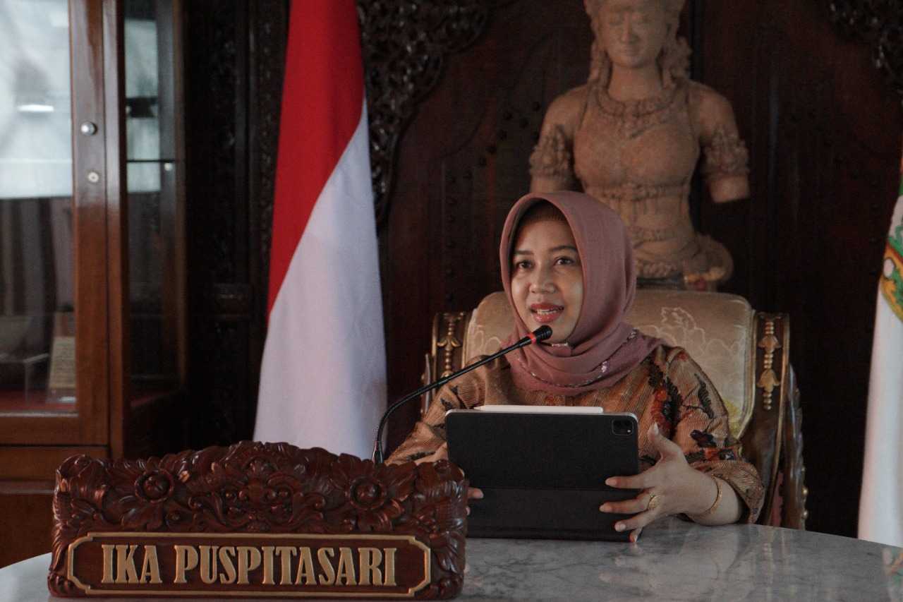 Gema Media | Webinar POLITAMA, Ning Ita Implementasikan Pendidikan ...