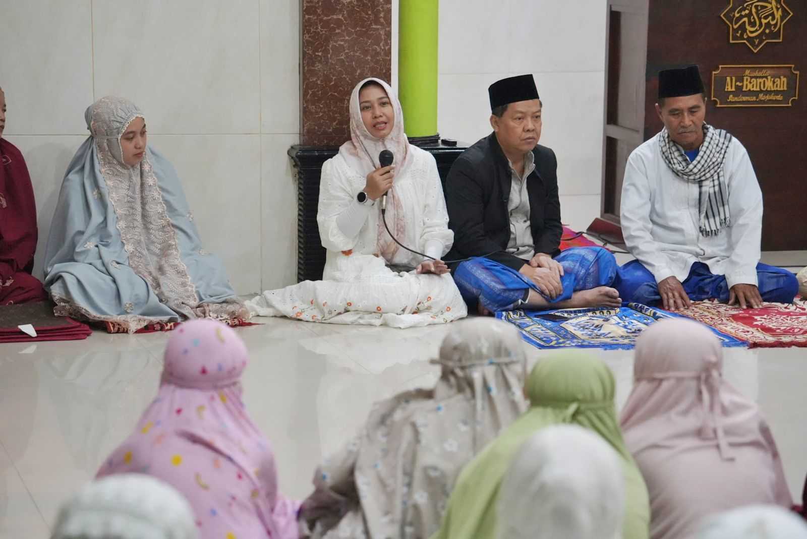 Gema Media | SAFARI RAMADAN, WALI KOTA MOJOKERTO NING ITA SOSIALISASIKAN PROGRAM PEMBANGUNAN