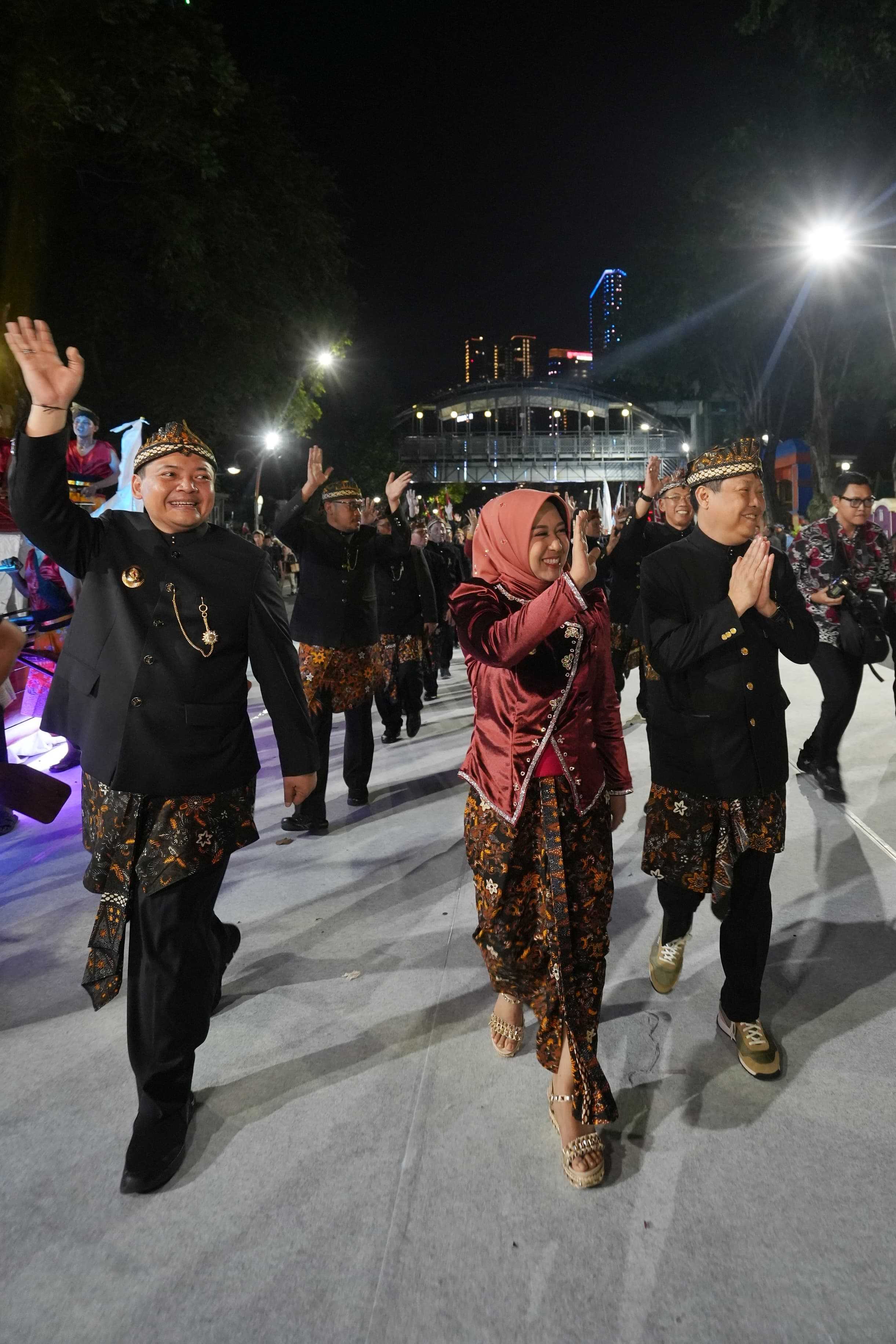 Gema Media | SENDRATASIK MPU NALA DALAM NIGHT CULTURE PARADE APEKSI ...